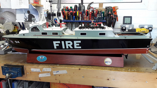 Model Boats Website - Vintage Model Works 46" RAF Crash Tender