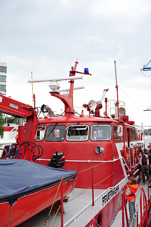 Model Boats Website - Dusseldorf Fire boat.🤞 Started today.