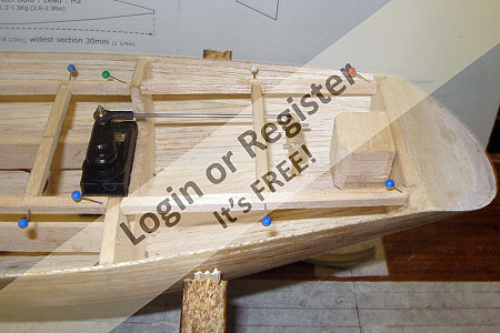 Model Boats Website - Racing Sparrow