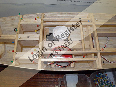 Model Boats Website - Racing Sparrow