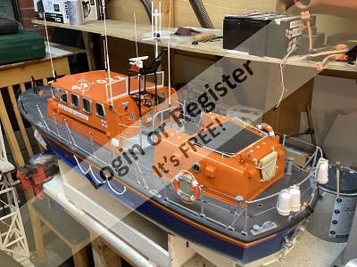 Model Boats Website - City of Sheffield Tyne lifeboat. 1st sailing.